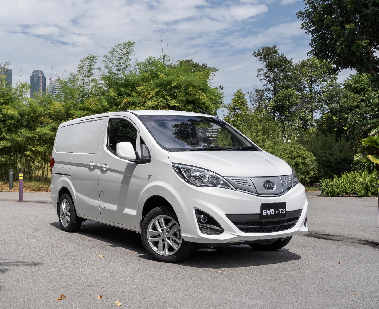 BYD eT3 Commercial EV Van Special Promo